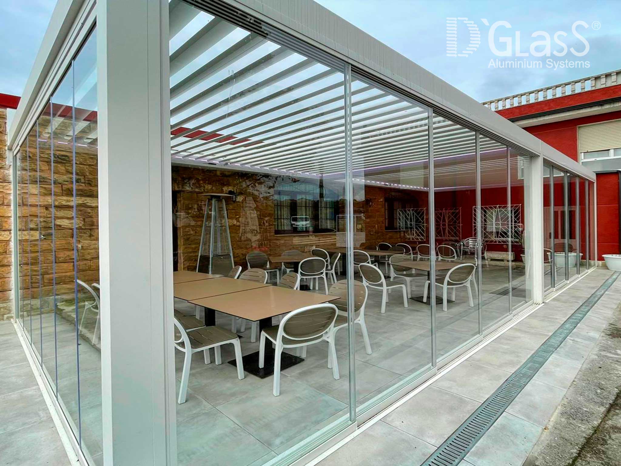 Opciones de cerramiento para pérgola bioclimática | D'Glass Systems